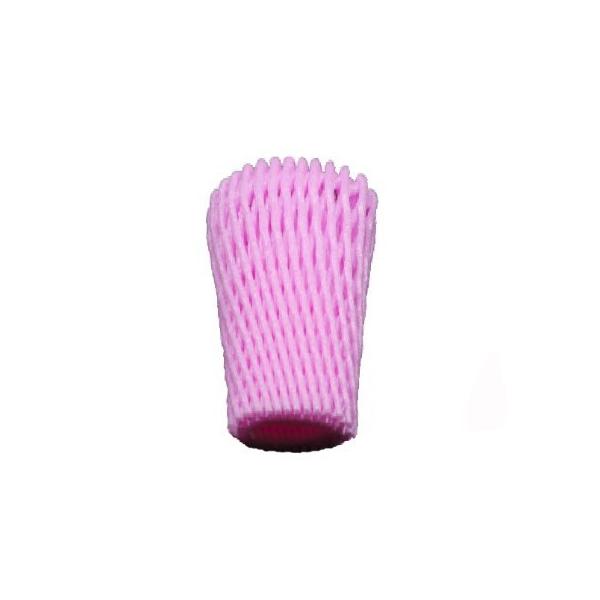 フルーツキャップ 15cm ダブル ピンク◇網状の発泡緩衝材です。◇果物に被せる際、フルーツのお尻が底にあたって果物が痛むのを防ぎます。◇寸胴ではなく適度な絞りが入っています。◇またWタイプは、二重に折り返してあります。◇ワインボトルやシャ...