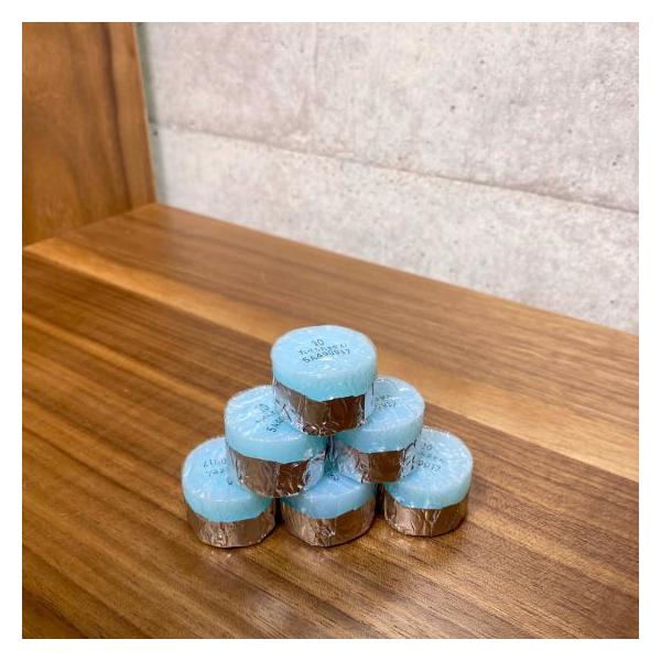 カエン ニューエースE　10g　（シュリンク包装・アルミカップ付き）※チャック付ラミネート袋入りですので使用後は簡単に保存が出来ます。◇国内シェアNo.1の固形燃料です。◇ホテルや旅館でおなじみの鍋物や焼物で使う固形燃料です。◇最近ではアウ...