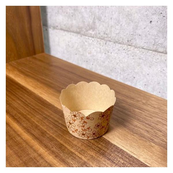 NP-8 ナチュラルフラワー◇ひと口サイズのマフィンカップです。◇ナチュラルなベーキングカップです。◇そのまま生地を流し込んでオーブンで焼成が可能です。●材質：紙●容量：約 55ml●サイズ（口径×底径×高さ）：φ52×φ43×H35mm●...