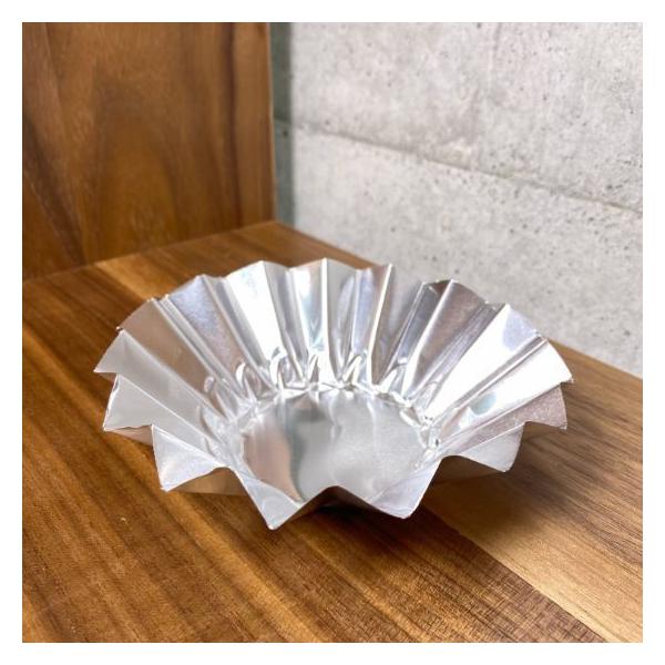 フジ　アルミケース　ひまわり 大 （合紙ナシ）◇厚手のアルミケースです。◇焼き菓子やおかずカップに！●材質：アルミニウム●厚み：30μ●サイズ：59×H45mm●入数：1000枚（100枚×10枚）