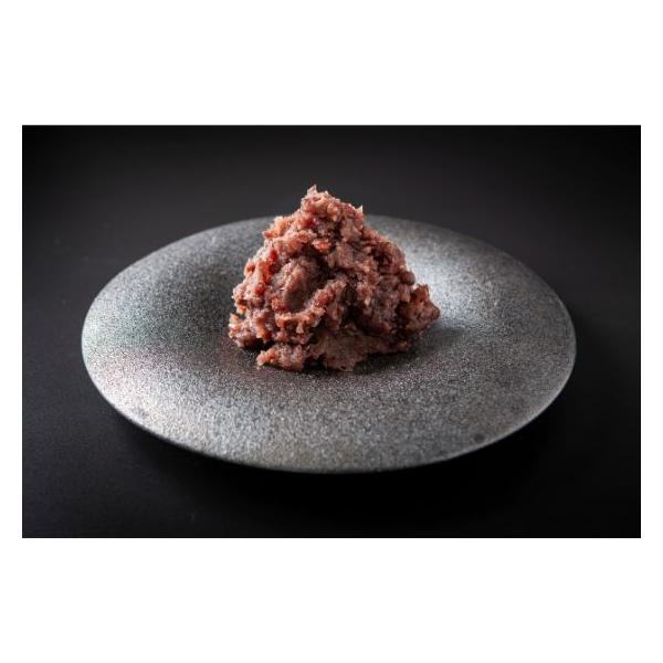 つぶあん（特別栽培小豆） 500g ◇十勝の契約農家で大自然に育まれて健やかに育った特別栽培小豆のみを使用して、風味豊かにあっさりと仕上げた粒あんです。◇大福、あんぱん、小倉トースト、ぜんざいなどに！※【特別栽培小】通常の小豆栽培より、節減...