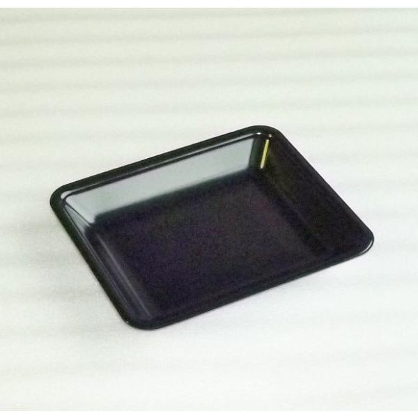 トレー　新LL17-30カラー：黒サイズ：外寸/196×171×30mm　底寸/143×118mm1枚重量：5.4g材質：PSP耐熱温度：85℃（電子レンジ不可）入数：100枚※こちらの商品は他の商品（同梱不可商品除く）と同梱可能です