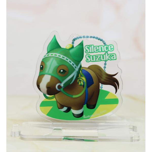 【発売日：2023年04月18日】こちらの商品は競走馬「サイレンススズカ」をモチーフにしたアクリルスタンドです。ボールチェーンがついているので、アクリルキーホルダーとしてバッグなどお好きな所に付けることがもできます。台座が連結できるようにな...