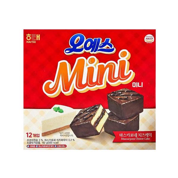 柔らかくしっとりしたケーキにチョコクーリムが挟まれているチョコケーキ、オーイェスのミニサイズバージョンです。