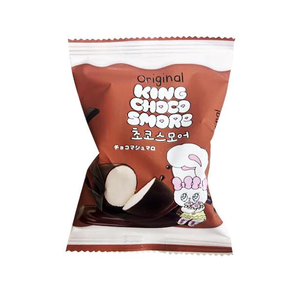 パリパリチョコの中に、弾力のあるマシュマロ！