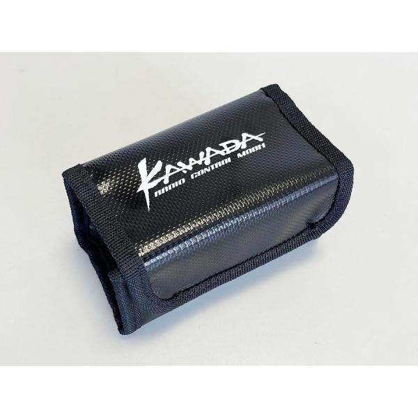 【商品名】川田模型 (Kawada Mokei) Li-Poセーフティーバッグ 1Sサイズ SK551【商品説明】耐熱温度500℃の難燃素材を採用した安全性の高いLi-Poセーフティーバッグです。Li-Poバッテリーの充電時は勿論のこと、持...