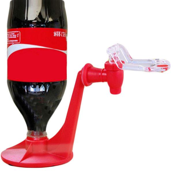 残り在庫数(本日0:00時点)：22【この商品について】ペットボトルを逆さに取り付けて使用できる卓上型ドリンクサーバーです。炭酸飲料やジュースなどを簡単に注ぐことができ、イベントや家庭での使用に適しています。レバー操作で飲み物を注げるため、...