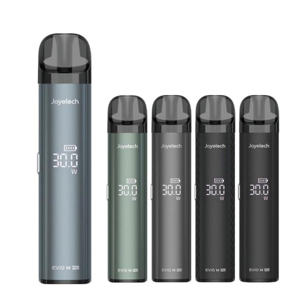 残り在庫数(本日0:00時点)：3ブルー1Joyetech EVIO M PRO は、1100mAhバッテリー搭載の高性能Pod型VAPEです。最大30W出力、見やすいデジタルディスプレイ、スライド式トップフィルでリキッド補充も簡単。エアフ...