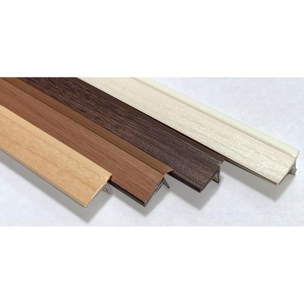 ■商品説明巾木と床のすき間を隠す「巾木クッション」スタンダードな4種類の木目柄で使いやすい健在です。■サイズ長さ2000mm幅9+3mm■材質軟質PVC、PVC■カラーミルベージュ、ティーブラウン、ダルブラウン、ネオホワイト■対応巾木5mm...