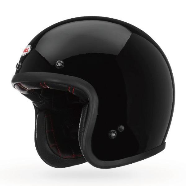 1954年にベルが初めて製造したヘルメットからインスピレーションを得たCustom500は、楕円形のデザインと薄型のフィット感で新たに改良され、 昔ながらのスタイルを保ちながら、より小型な外観を実現しています。クラシカルなデザインと小ぶりな...