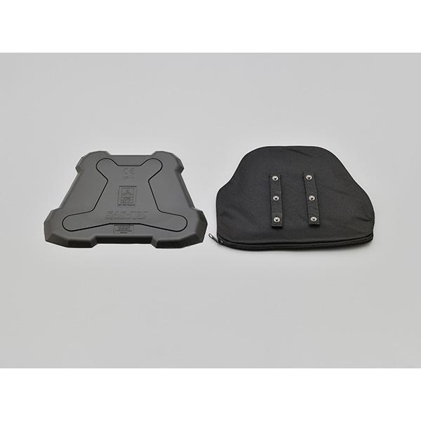 チェストプロテクターの欧州規格prEN1621-3をクリアした、JMCA推奨プロテクター。一体型のCP-1はレベル2をクリア。メーカー名： DAYTONA / デイトナ商品名： SAS-TEC 胸部プロテクター CP-01（一体型） スナッ...