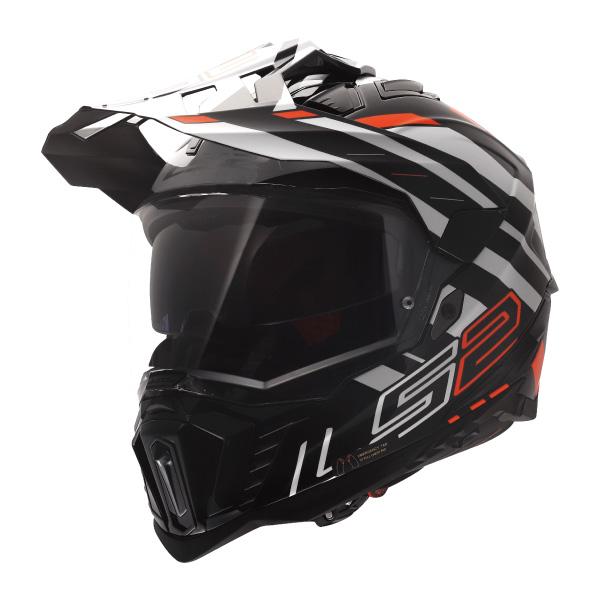 JAPANFITモデルとは「日本人のためだけに追及された被り心地」をテーマに、ヨーロッパ主体の内装骨格形状を日本市場向けにチューニングしたモデルです。内装の厚みだけの対応ではなく、衝撃吸収材の前後左右の比率をチューニングしています。メーカー...