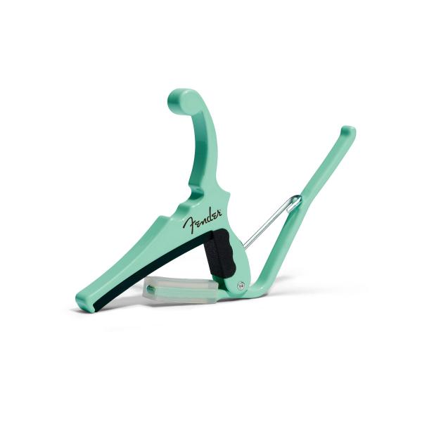 定番の挟み込むタイプのお手軽カポ！フェンダーコラボのサーフグリーン！