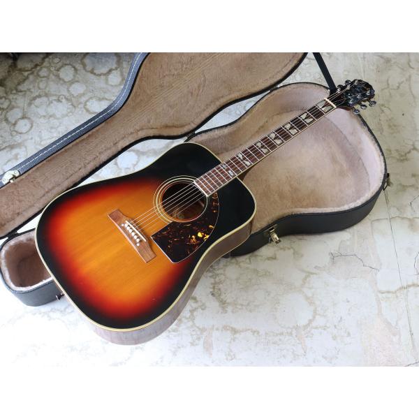 Chaki W-3Fが中古で入荷しました！ヘッド、指板のインレイが豪華なモデル！おそらく70年代の個体で年式相応の傷や汚れはあるもののプレイコンディションは良好！程よく枯れていながらも低音から高音までバランスよく鳴ってくれている印象です！弾...