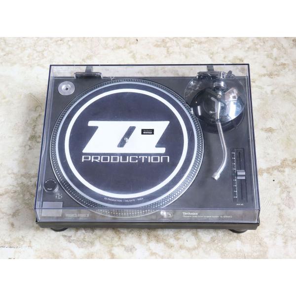 Technics SL-1200MK3が中古で入荷しました。Technicsの定番ターンテーブルです！細かな傷や塗装の劣化や剥がれなど見られますが動作に問題はありません。DJプレイはもちろん、リスニング用としてもおすすめの一台です。ダストカ...