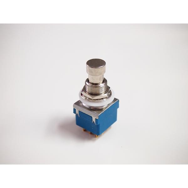 エフェクターの自作、修理に！3回路 フットスイッチ、3PDT Stomp Foot / Pedal Switch Gold Platedです。Circuit: 3PDT Latching ON-ON Gold Plated Solder L...