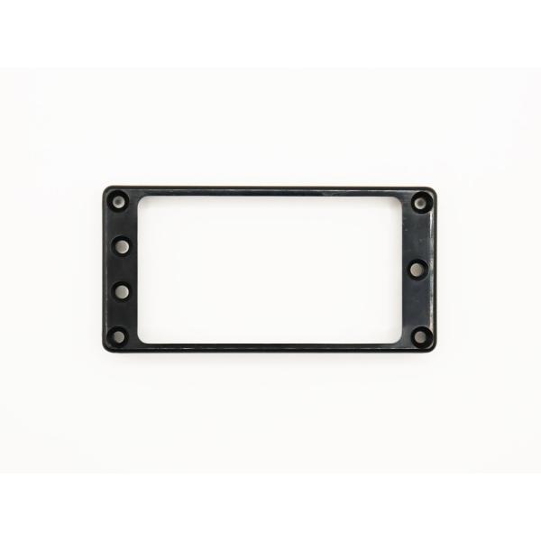 YAMAHA SG2000 ピックアップエスカッション、リア用です。カラーはブラック。