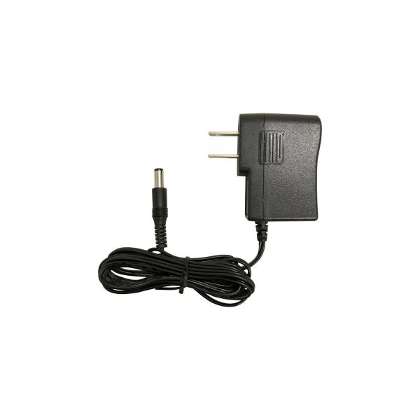 9V アダプター/500mA センターマイナス仕様。/nコンパクトかつ500mA の大容量! 複数のエフェクターへの電源供給にも最適!/n安定した電源供給が可能な、レギュレーター搭載9V アダプターです。/n出力電圧: DC9V/n電流容量...