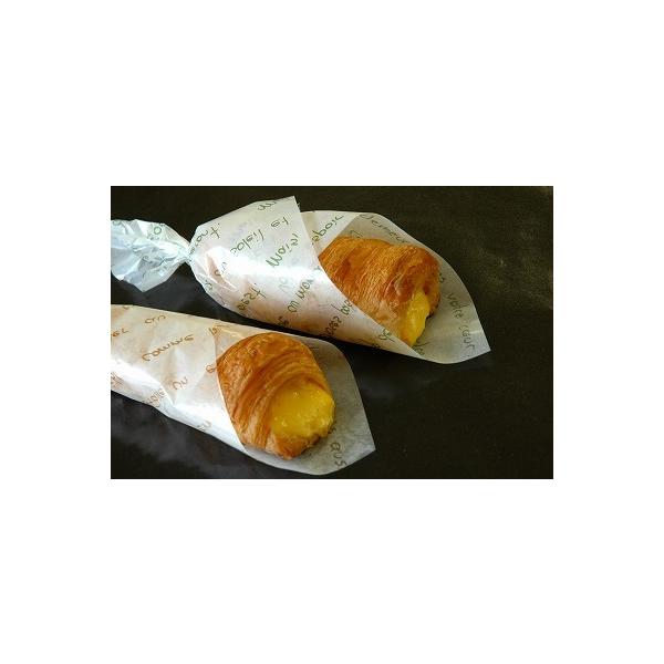 1セット入り数：500枚　 　サイズ　  ：127×190mm（横×縦）　　 材質　　 ：紙　　 特長　　 ：当店人気の「フランセ」柄が描かれたグラシンシートです。　　　　 　　　 印刷面を直接食品に当てないで下さい。　　　　 　　　耐油性...