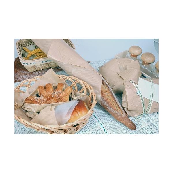 1セット入り数：500枚　 　サイズ　 ：207×300mm　　 材質　　 ：筋入りクラフト紙　　 特長　　 ：素朴で独特の風合いがあるクラフト紙にストライプ状の筋目が入った薄紙です。　　　　　　 　 敷紙やラッピング等、様々な用途にお使い...