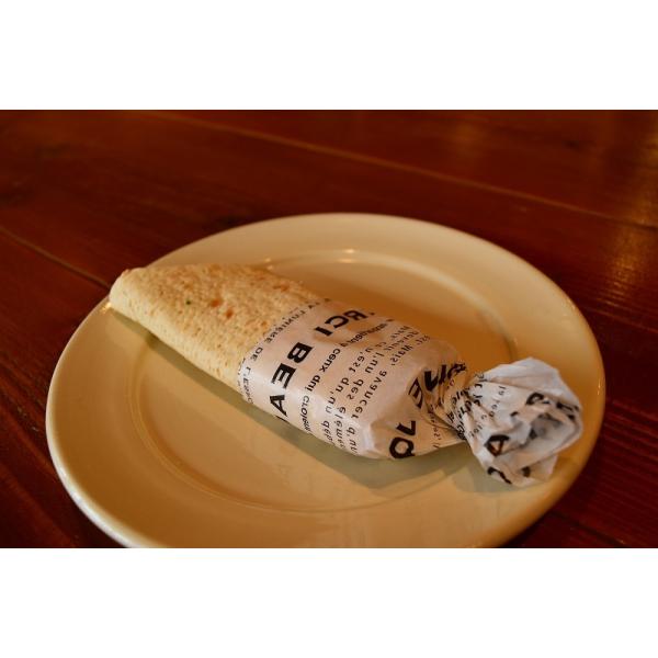 1セット入り数：1,000枚　 　サイズ　 ：100×100mm（横×縦）　　 材質　　 ：紙/PE　　 特長　　 ：当店人気の「メルシー」柄がデザインされた紙の内側にポリエチレン（PE）を貼り合わせたシートです。　　　　　　　 耐油性に優...