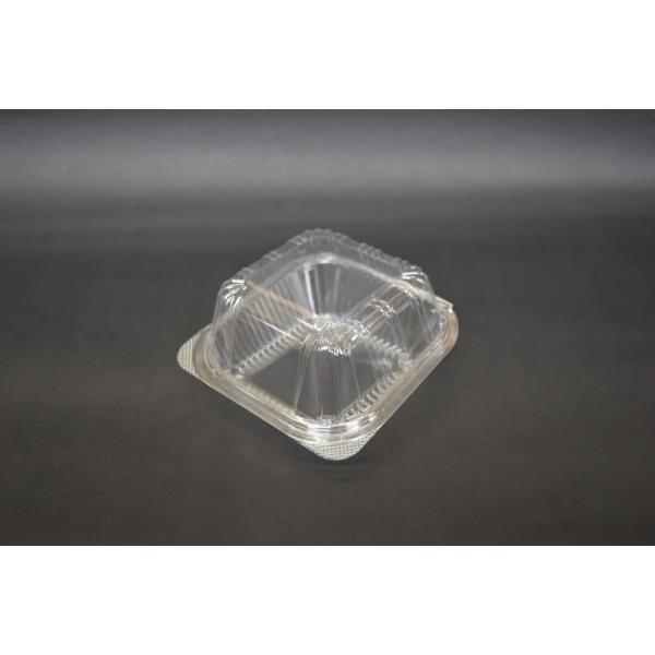 1セット入り数：50枚　 　サイズ　 ：外寸131×129×70（本体…22　フタ…48）mm　　 材質　　 ：OPS　　 特長　　 ：本体・フタ一体型の使いやすい容器です。　　　　　　　 テープなしでカチッとはまる嵌合タイプです。　　　　...