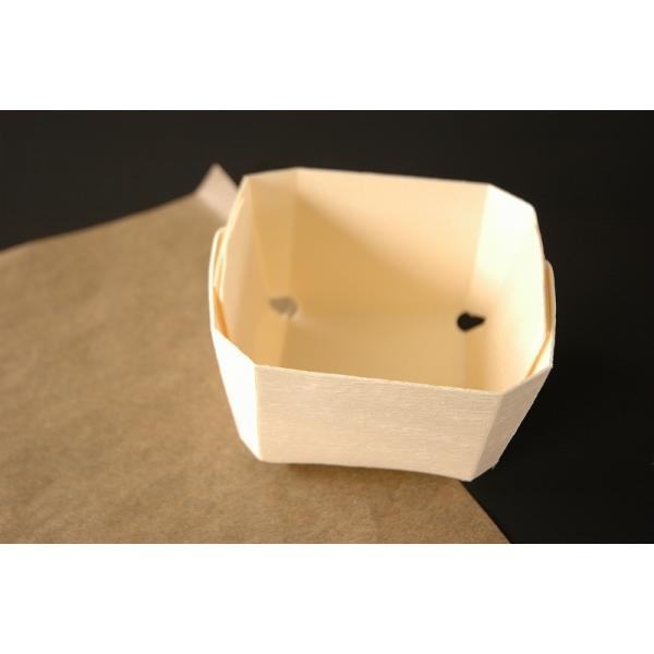 1セット入り数：20枚　 　サイズ　 ：115×110×70mm　　 材質　　 ：木　　 特長　　 ：天然のポプラ材を使用した新しいタイプの焼き型です。　　　　　　　  製品には、ベーキングシートが付いています。　　　　　 　　 生地をその...