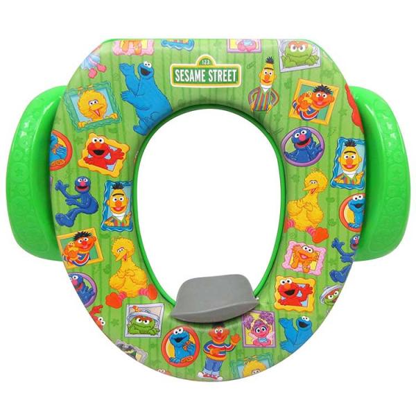 メーカー：Ginseyサイズ(約)：30L×27W取り付けできる便座の内寸：約24.5L×20W仕様：クッションは取り外して洗えます。トイレシートの上には立たないでください。保温式便座などは使用後は取り外し保管して下さい。一般的なトイレに使...