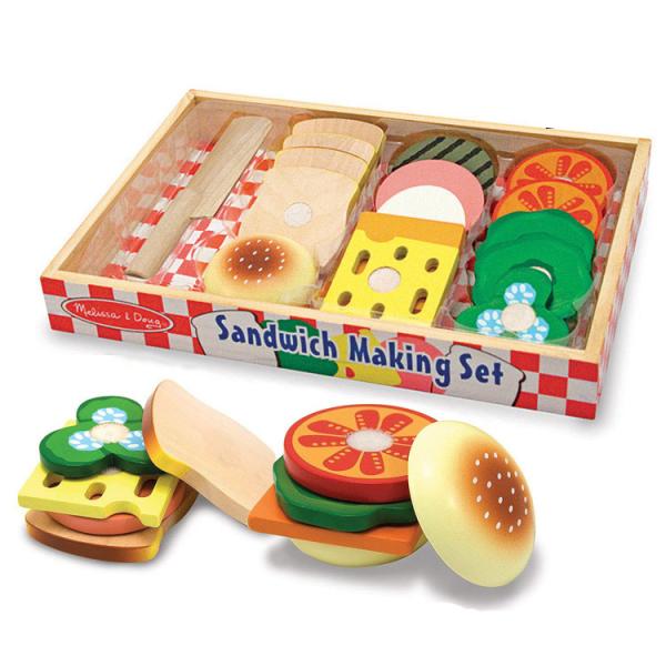 メーカー：Melissa and Dougサイズ(約)：BOX H33×W23.5×L4.1 cm対象年齢：3歳から(メーカー参照)仕様：海外玩具らしい、Sandwich(サンドイッチ)のままごとセットです。箱の中にはパンとサンドイッチの具...