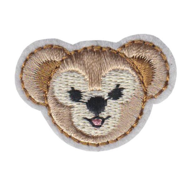 キャラクター：ダッフィサイズ：縦2.5cm×横3.5cmワッペンを幼稚園のスモックやバッグ、ポーチなどに貼り付けてオリジナルデザインにアレンジ！アイロンで貼り付け可能！接着剤での貼り付けも可！簡単に特別な１点へリメイクすることができちゃいま...