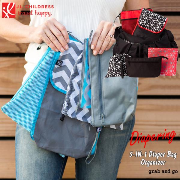 メーカー：J.L.CHILDRESS・ジップ付きバッグ：W25cm×H30.4cm・オムツ入れ：W20cm×H30.4cm(H25cm)×D5cm・アクセサリーポーチ：W25cm×H20cm・ビニールポーチ：W20cm ×H20cm×D2c...