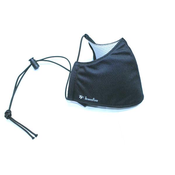 【商品名】Team Five マウスガード DER ホイッスル使用可能 レフリーマスク 審判 マスク 飛沫防止 バスケットボール バスケホイッスル使用を意識した飛沫を抑制するための補助アイテム素材：ポリエステル100％　サイズ：フリーサイズ...