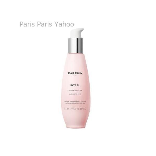 Darphin イントラル クレンジングミルク 200mlは、心地よいマイルドな使用感で、肌を清潔に保ちます。メイクや不純物を優しく取り除き、しっとりとした仕上がりを実現。カモミールやサンザシの植物成分が豊富に配合されており、肌を整え、すこ...