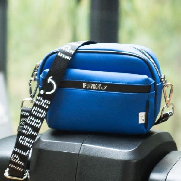 ●ブランド：iplayboxjapan●サイズ：22*16*10cm●素材：PU●重さ約：335g