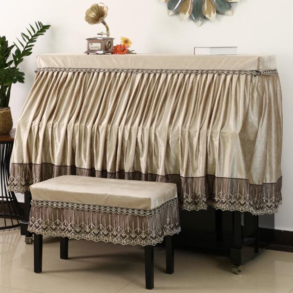 【素材】ポリエステル　【サイズ】 ピアノカバー 約横153*幅34*高さ85cm 国内外のアップライトピアノのフルカバーとしてご使用頂けます。ほとんどのサイズのピアノに適合します。【耐久性】丈夫で軽い素材で、洗いやすく、耐久性があり。「耐久...