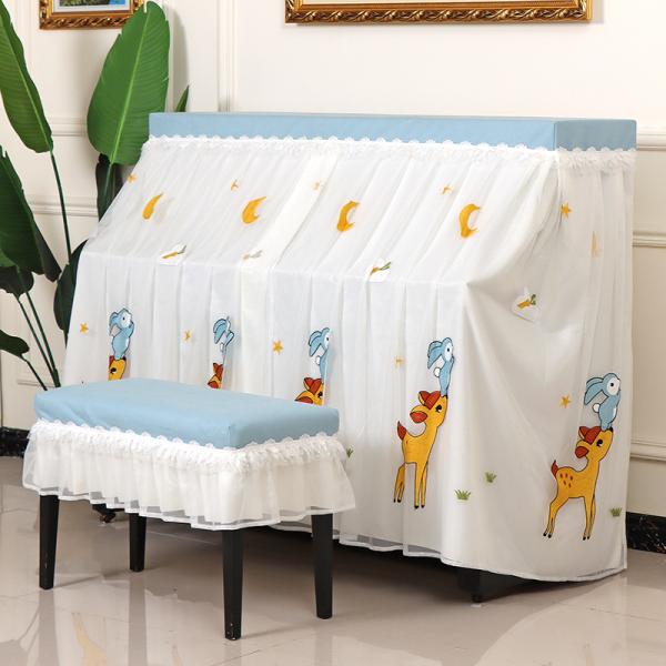 【素材】ポリエステル　【サイズ】 ピアノカバー 約横153*幅34*高さ120cm  国内外のアップライトピアノのフルカバーとしてご使用頂けます。ほとんどのサイズのピアノに適合します。【耐久性】丈夫で軽い素材で、洗いやすく、耐久性があり。「...