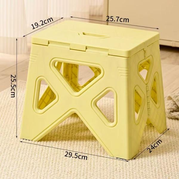 【カラー】第一枚画像通り【素材＆安定性】高品質PVCを採用しており、丈夫で壊れにくく、大人が乗っても大丈夫。天板と底に滑り止めゴムを配置するから、ノンスリップ機能で安定性を保ちます。キッチンや玄関で少し高いものをとる時などにもとても活躍して...