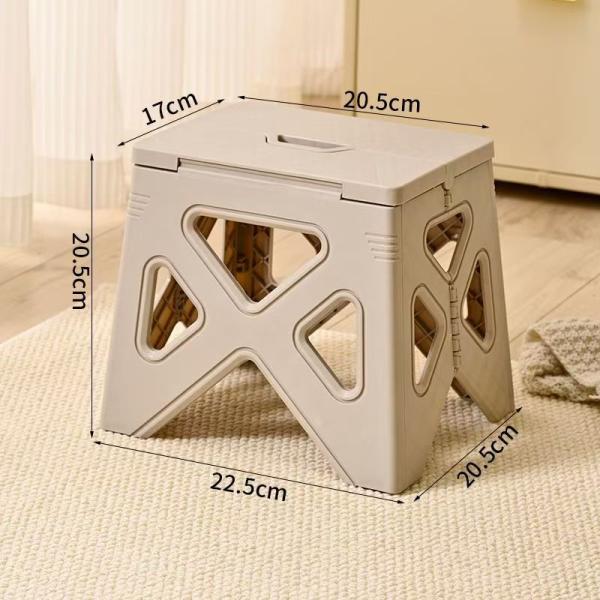 【カラー】第一枚画像通り【素材＆安定性】高品質PVCを採用しており、丈夫で壊れにくく、大人が乗っても大丈夫。天板と底に滑り止めゴムを配置するから、ノンスリップ機能で安定性を保ちます。キッチンや玄関で少し高いものをとる時などにもとても活躍して...