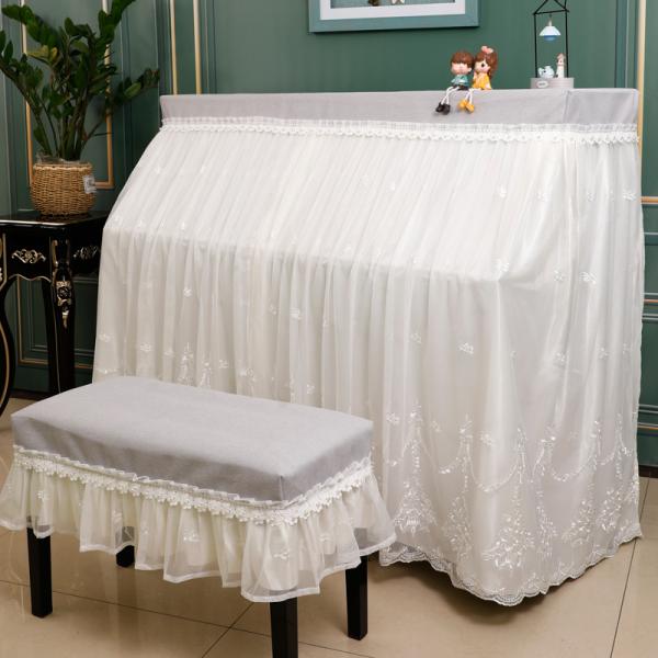 【素材】ポリエステル　【サイズ】ピアノカバー（153*34*120cm）+椅子カバー：58*38cm（1人用） 国内外のアップライトピアノのフルカバーとしてご使用頂けます。ほとんどのサイズのピアノに適合します。【耐久性】丈夫で軽い素材で、洗...