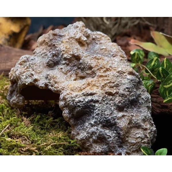 - 多機能な利用：- 素材：樹脂-サイズ：19cm*4cm*11cm- 隠れ家：リザード、ヤモリ、ヘビなどの爬虫類が安心して身を隠せるスペースを提供。- 休憩・脱皮場所：表面の粗い質感が脱皮を助け、また日向ぼっこや休息にも最適です。- 水槽...