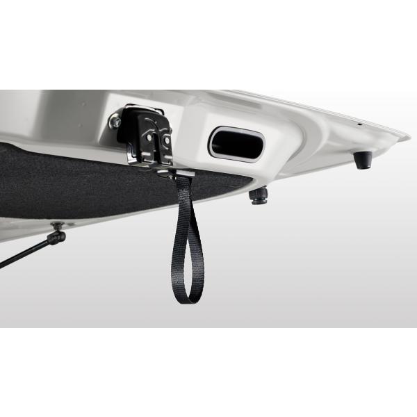 08L46-32R-010→08L46-32R-011つかみやすい位置にあるストラップで、ラクに閉められます。※イラストは説明のためのイメージです。＿＿【　適合車両　】＿＿＿＿＿＿＿＿＿＿＿＿＿N-BOX / N-BOXカスタム / N-B...