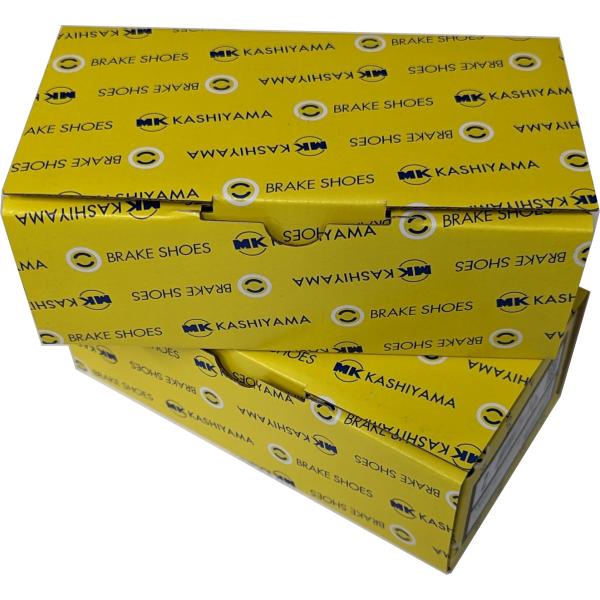 純正採用メーカーとして有名なMK樫山/エムケーカシヤマのブレーキシュー（左右）です。品質に関しましても全国の整備工場・板金工場・ディーラー様で整備・車検用として使用されておりますので安心です。●2本入り×2箱（4本セット）※写真はイメージ画...