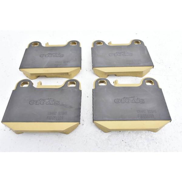 【送料無料】【未使用品】クランツ ジガ GR768 リア ブレーキパッド 04~08y マセラティ クアトロポルテ KRANZ GIGA's F2402商品管理番号:F2402数量:1台分セールスポイント:未使用品倉庫保管品クランツ ジガ(...