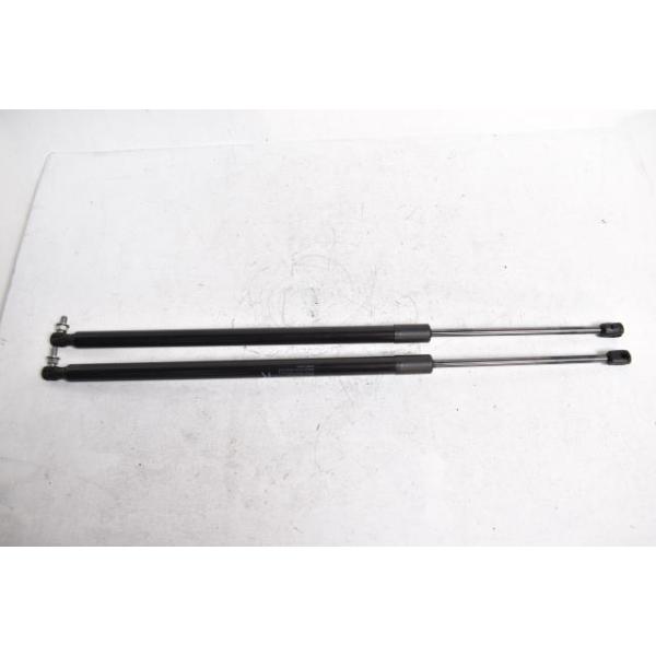 **** 商品説明を必ずご確認ください ****部品管理番号：240125002177250部品メーカー：STABILUSメーカー純正品番：1A22-62-S11A部品名：バックドアダンパー部品メーカー品番：KIFT-0-MAT部品区分：リ...