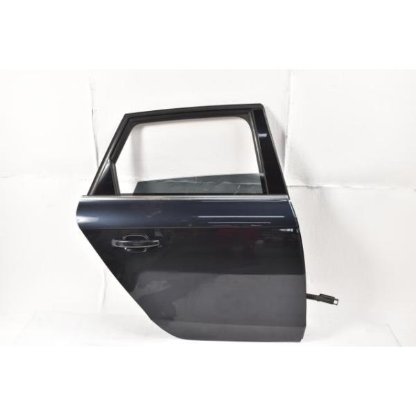 **** 商品説明を必ずご確認ください ****部品管理番号：240311000113300部品メーカー：SOLIVER部品名：右RドアASSY部品メーカー品番：M40A部品区分：リサイクル品車名：アウディ A4車両タイプ名：ステーションワ...