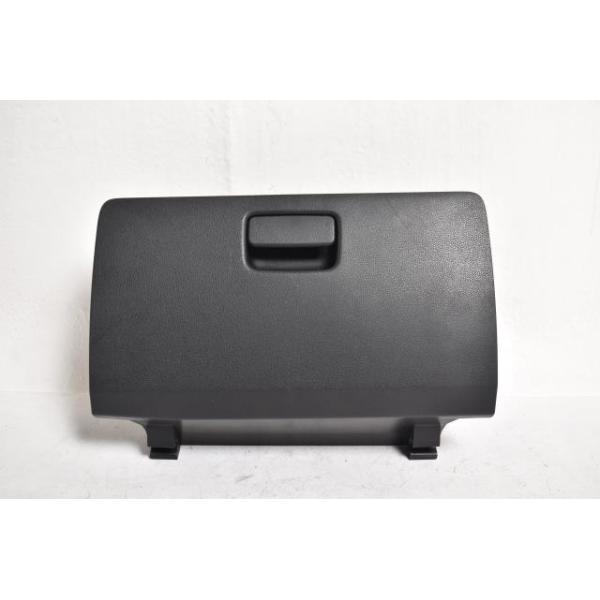 **** 商品説明を必ずご確認ください ****部品管理番号：241227000870210メーカー純正品番：55550-B2360-C0部品名：グローブBOX部品区分：リサイクル品車名：ミライース車両タイプ名：5ドアハッチバック通称型式：...