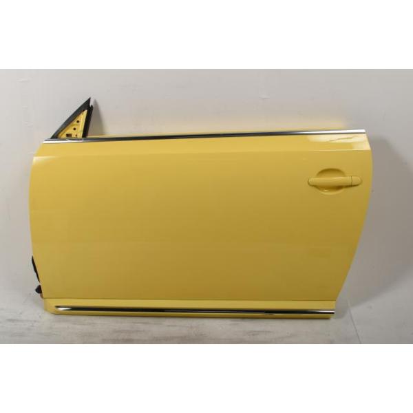 **** 商品説明を必ずご確認ください ****部品管理番号：251117002813200部品メーカー：VITR0部品名：左FドアASSY部品区分：リサイクル品車名：VW ザ・ビートル車両タイプ名：3ドアハッチバック通称型式：WVWZZZ...