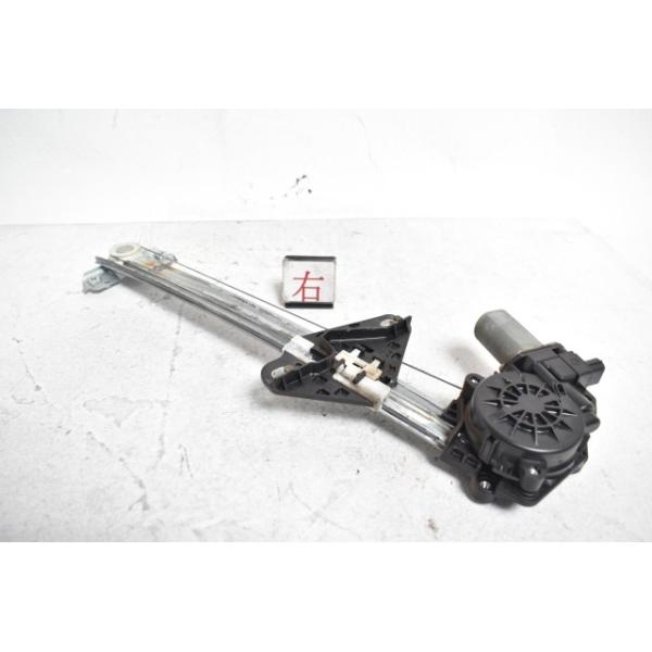 **** 商品説明を必ずご確認ください ****部品管理番号：260302002313320メーカー純正品番：72710-TF0-003部品名：右Rドアレギュレータ・モーター部品区分：リサイクル品車名：フィット車両タイプ名：5ドアハッチバッ...