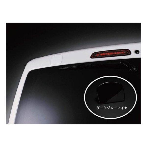 商品情報リアゲート ミラーカバー ハイエース 200系 1-5型 標準 ワイド 純正カラー ダークグレーマイカ 1E2です。適合車種：TOYOTA　ハイエース200系1-5型　標準/ワイド用　リアミラーを外したミラービス穴に貼り、リアビュー...