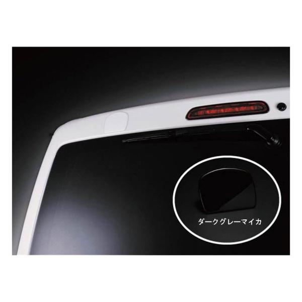 商品情報リアゲート ミラーカバー ハイエース 200系 1-5型 標準 ワイド 純正カラー ダークグレーマイカ 1E2です。適合車種：TOYOTA　ハイエース200系1-5型　標準/ワイド用　リアミラーを外したミラービス穴に貼り、リアビュー...